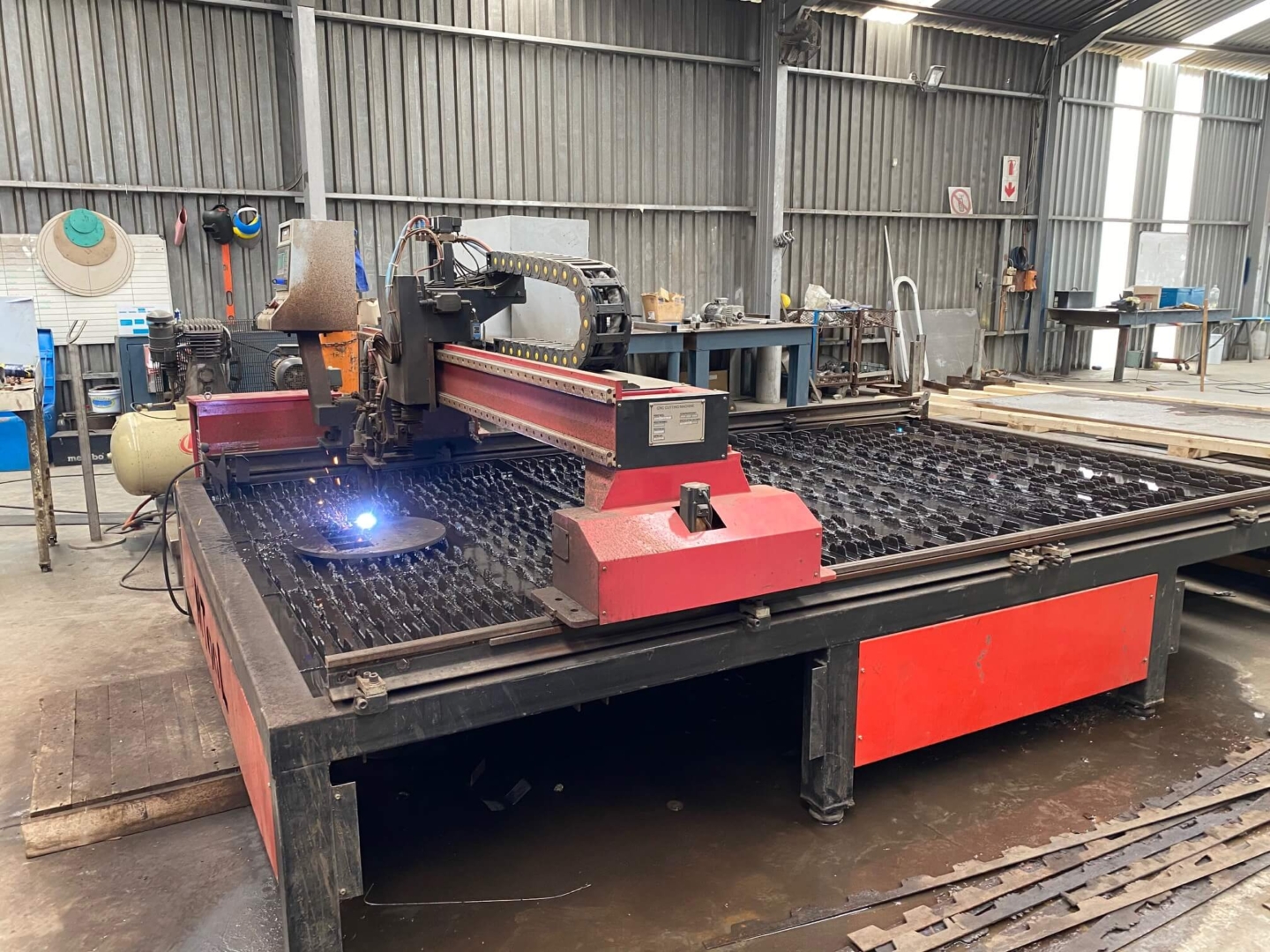 Cutting Capabilities - Metal Tank Industries